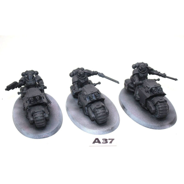 Warhammer Space Marines Out Riders - A37